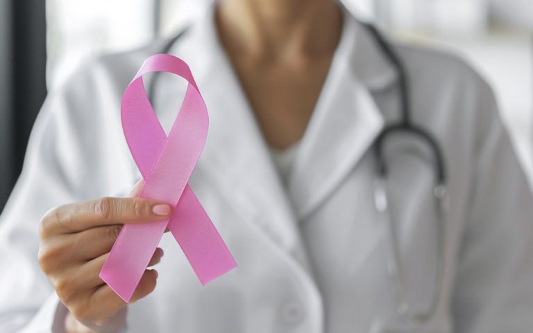 Outubro Rosa: Quando a cirurgia plástica devolve autoestima e faz parte ...